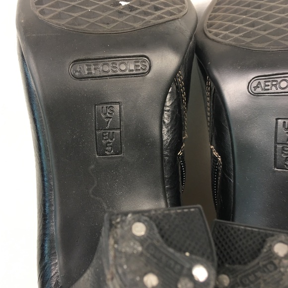 AEROSOLES | Shoes | Aerosoles Womens Black Tan Suede Boots 7 D9 | Poshmark